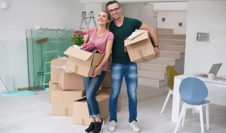 10 Signs Someone is Living in a Storage Unit